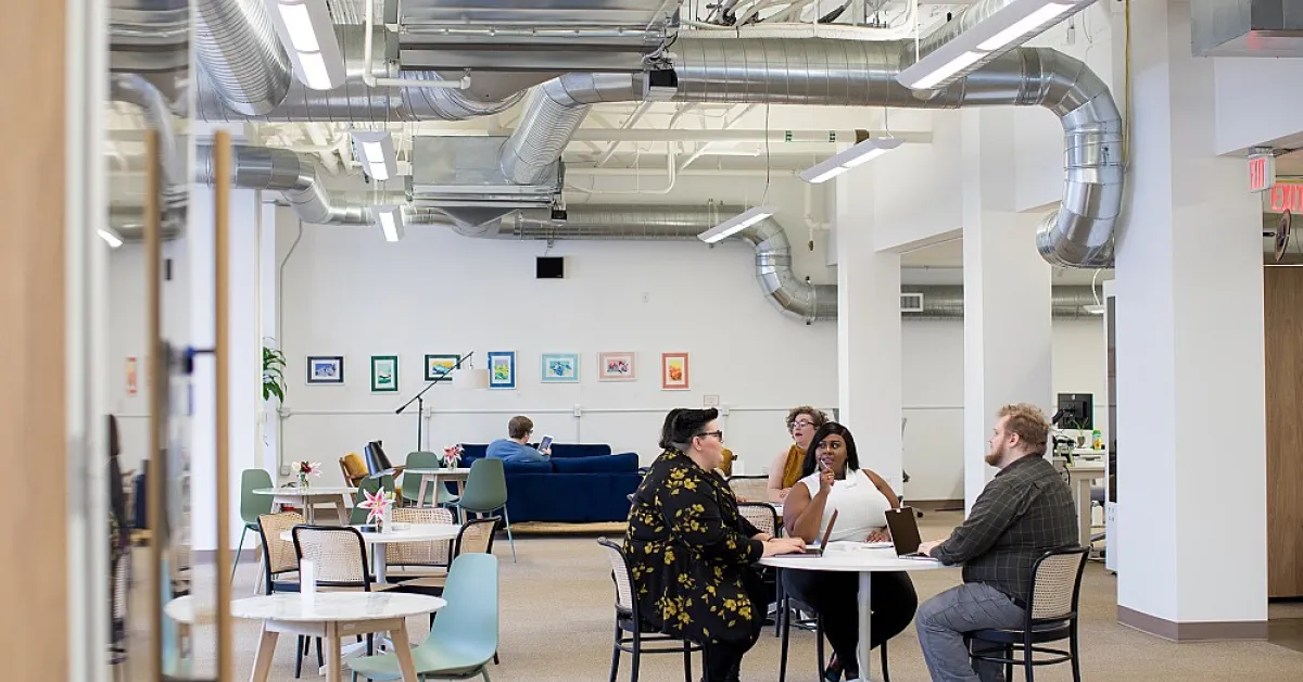 Understanding the difference between human resources and talent advisor ...